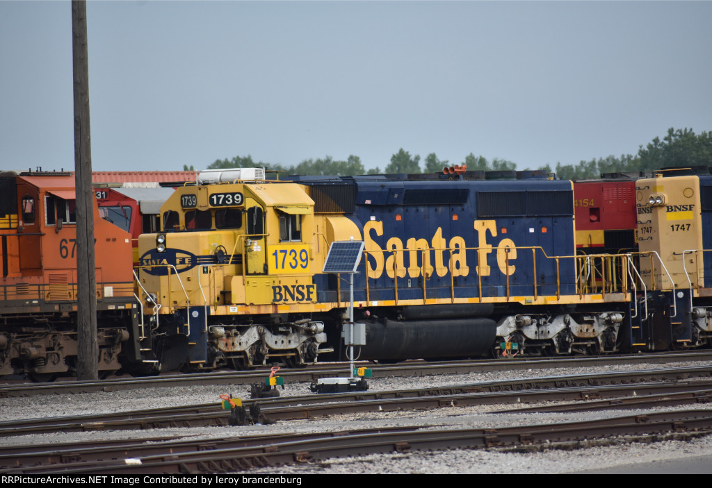 BNSF 1739 at murray yard